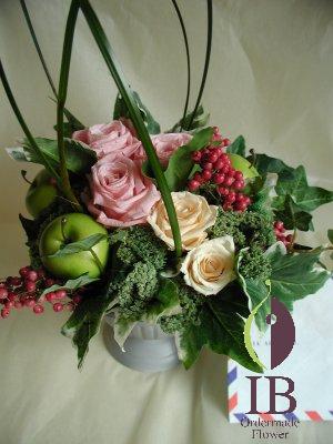 021115-4 りんごを使って | ブリザーブドフラワーのオーダーメイド専門店｜アイビー